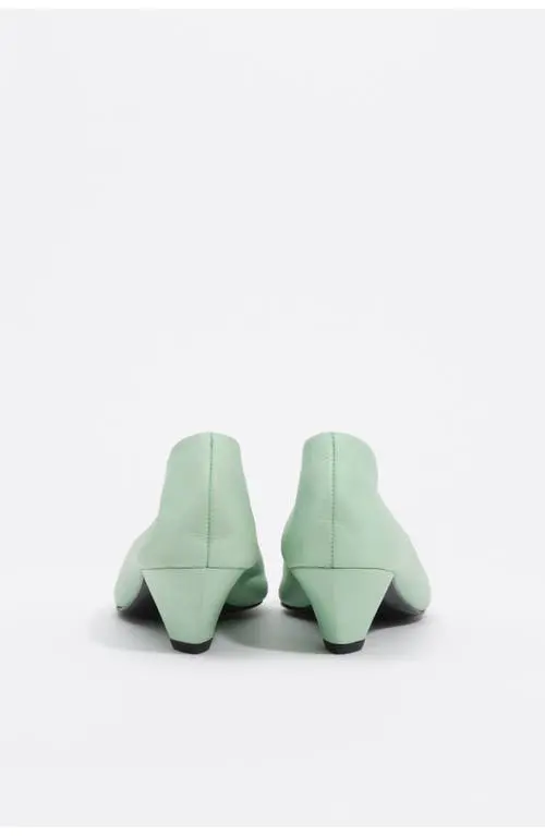 Bimba Y Lola Leather Court Shoe