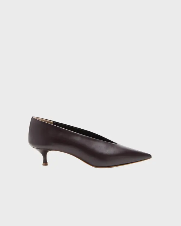 Le Monde Beryl Pumps Babouche Kitten Heel