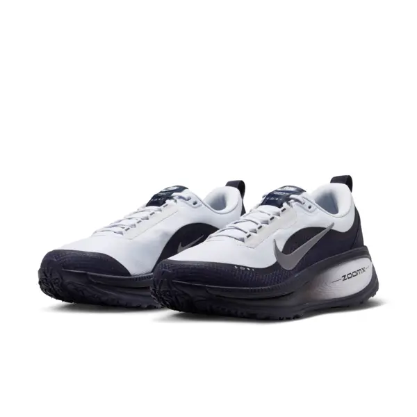 Nike Vomero 18 Gore-tex Waterproof Road Running Shoes With Reflective Accents - Grey