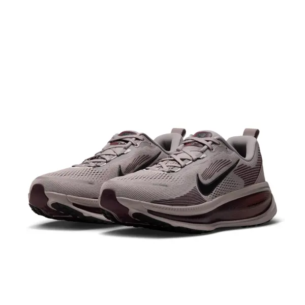 Nike Vomero 18 Road Running Shoes