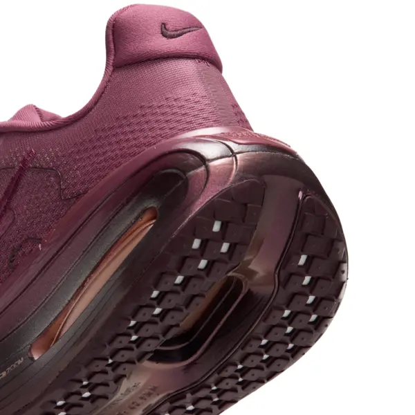 Nike Vomero Premium Road Running Shoes