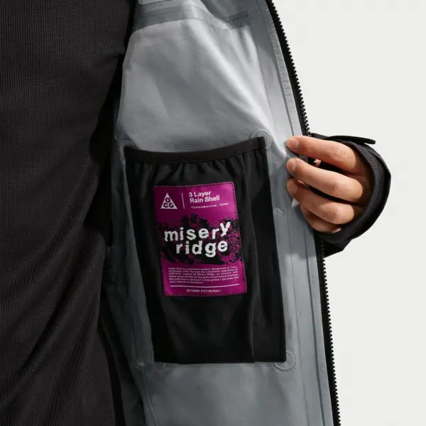 Nike Misery Ridge Storm-fit Adv Gore-tex 3l Jacket