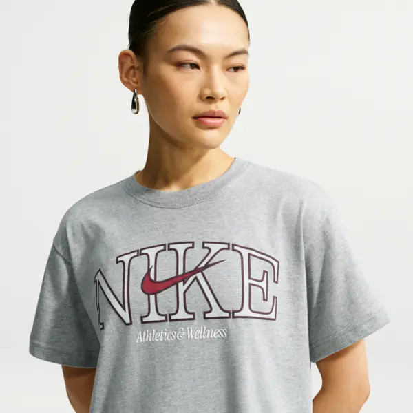 Nike Sportswear Classic Oversized T-shirt
