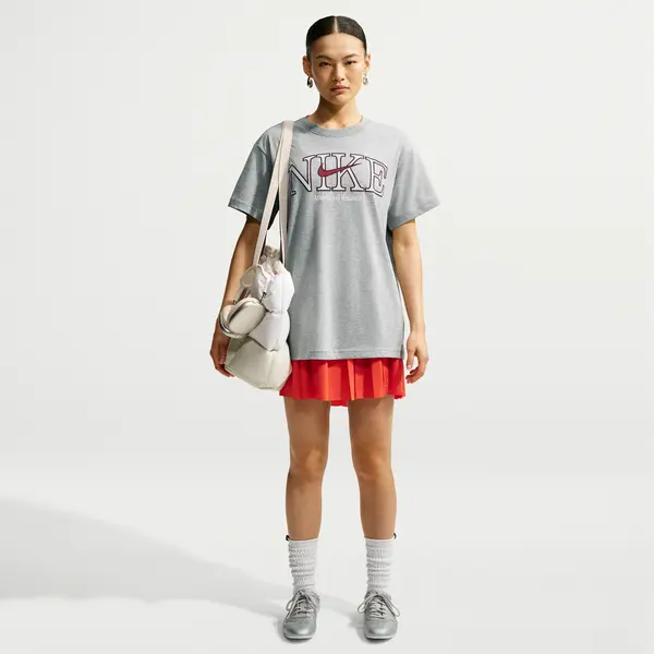 Nike Sportswear Classic Oversized T-shirt