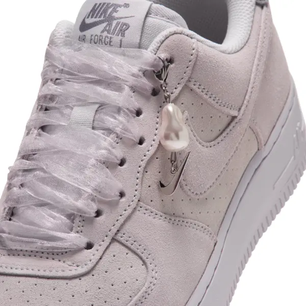 Nike Air Force 1 '07 Shoes
