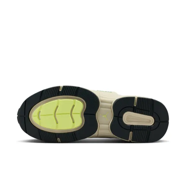 JORDAN Trunner O/s Shoes