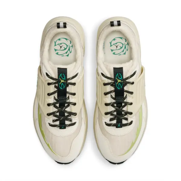 JORDAN Trunner O/s Shoes