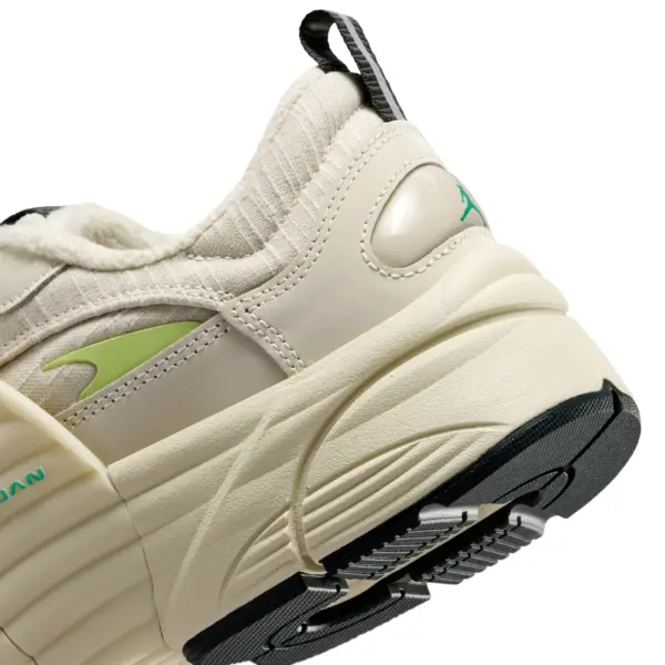 JORDAN Trunner O/s Shoes