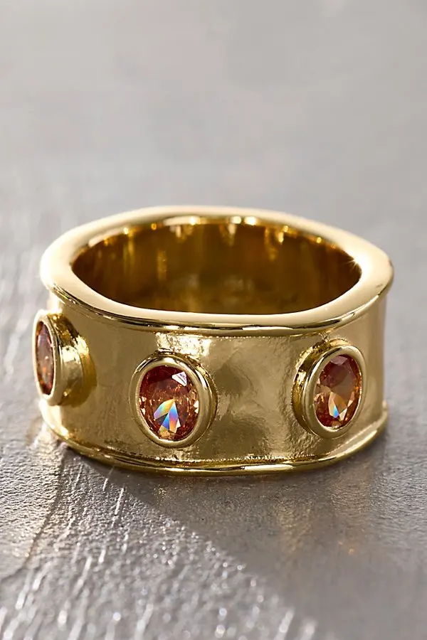 GHOST LONDON X Nellie Triple Stone Ring - Peridot