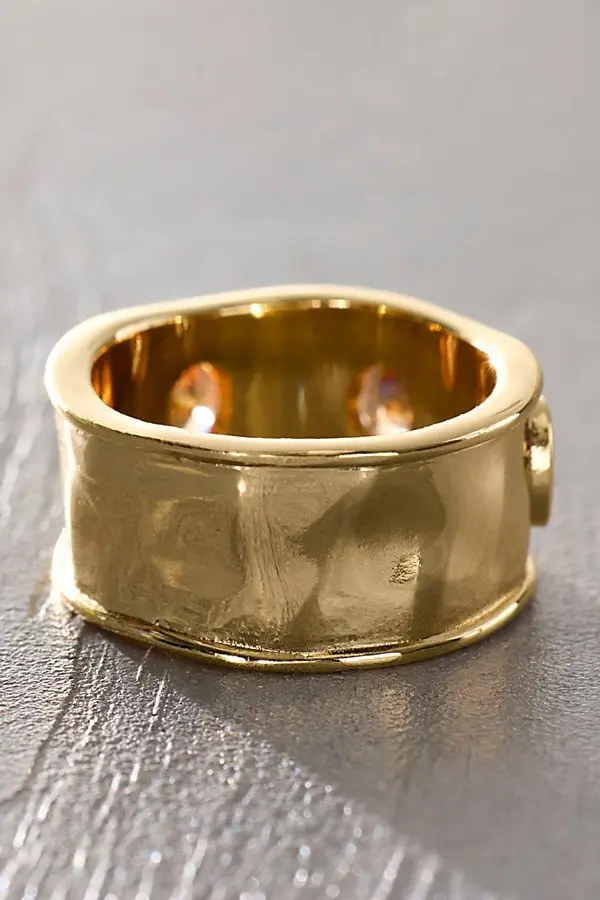 GHOST LONDON X Nellie Triple Stone Ring - Peridot