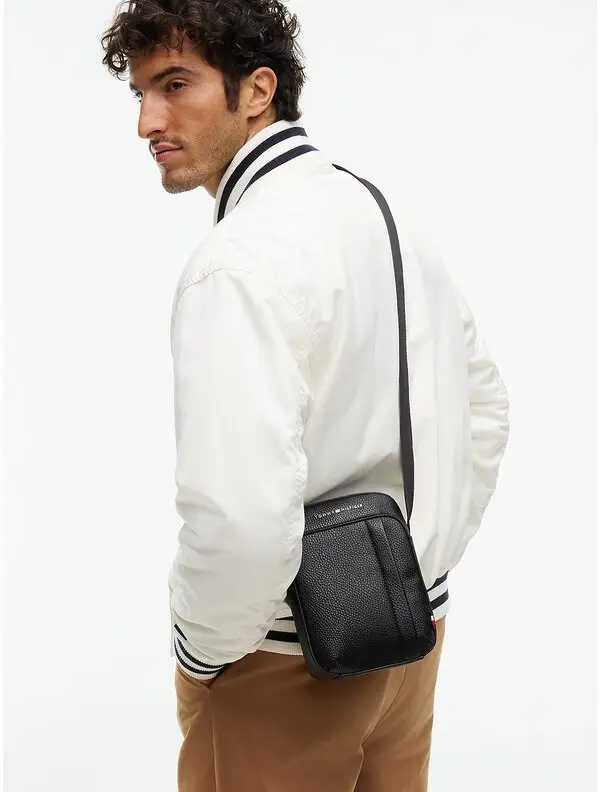 Tommy Hilfiger Pebbled Mini Reporter Bag