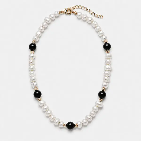 OUTRAGE LONDON Onyx Black Genuine Pearls Necklaces