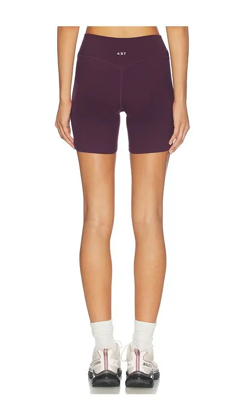 437 The Essentials Short In Mauve