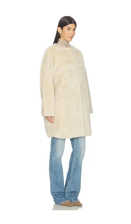 Citizens Of Humanity Martina Long Sherpa Coat In Cream