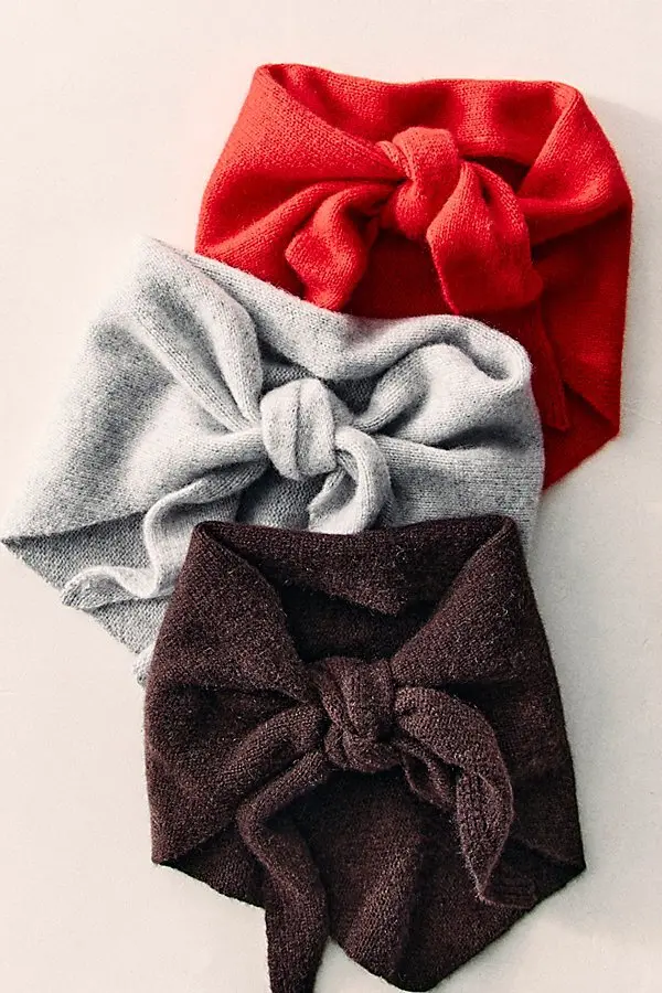 Free People Cashmere Triangle Scarf - Coffee