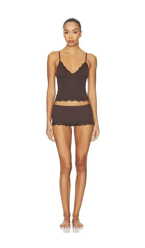 SKIMS Fits Everybody Lace Boyshort In Brown