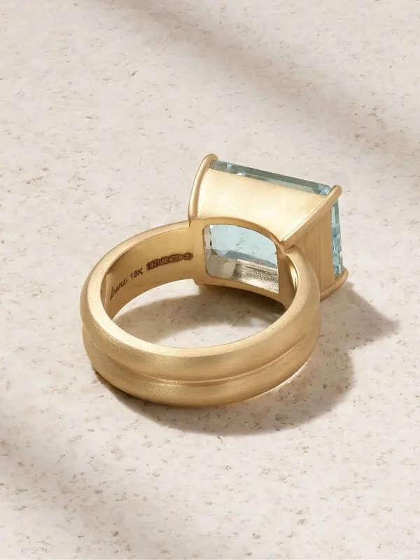 Irene Neuwirth 18-karat Gold Aquamarine Ring