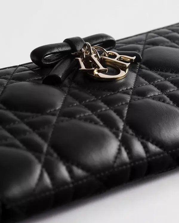 Dior Lady Voyageur Slim Wallet