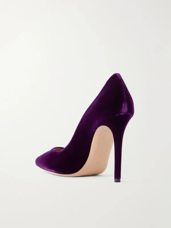 GIANVITO ROSSI Velvet Pumps - Black