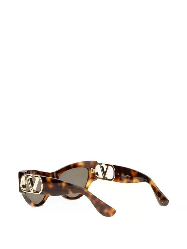Valentino Garavani Vlogo Cat-eye Sunglasses - Brown