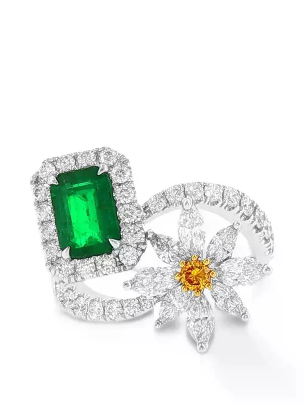 HYT JEWELRY Emerald And Diamond Flower Ring - Silver