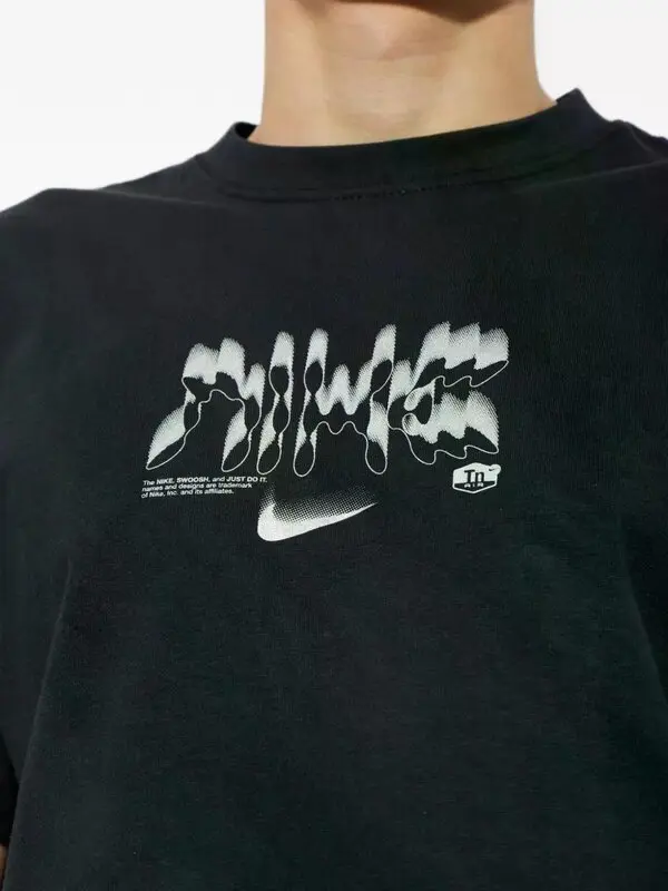 Nike Sportswear T-shirt