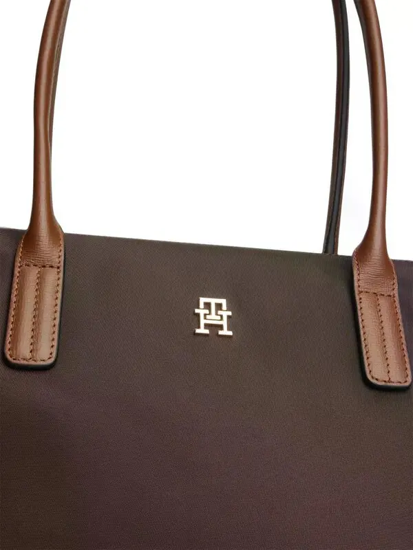 Tommy Hilfiger Popette Monogram-plaque Shoulder Bag