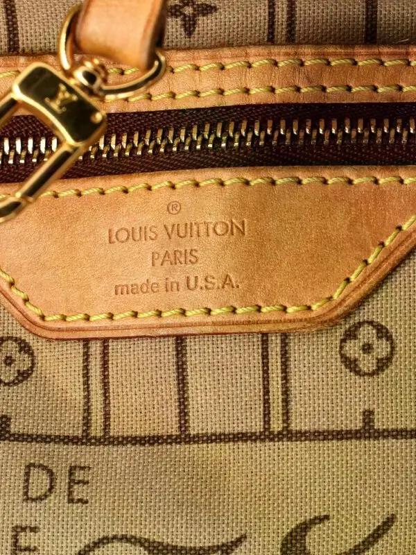 LOUIS VUITTON Neverfull Monogram Canvas Gm Tote Bag