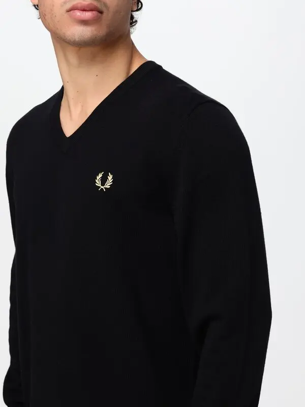 Fred Perry V-neck Wool And Cotton Blend Jumper With Embroidered Logo - Black