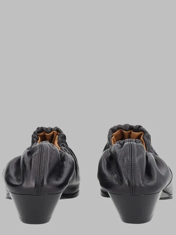 Our Legacy Décolleté "ranch Envelope Heel