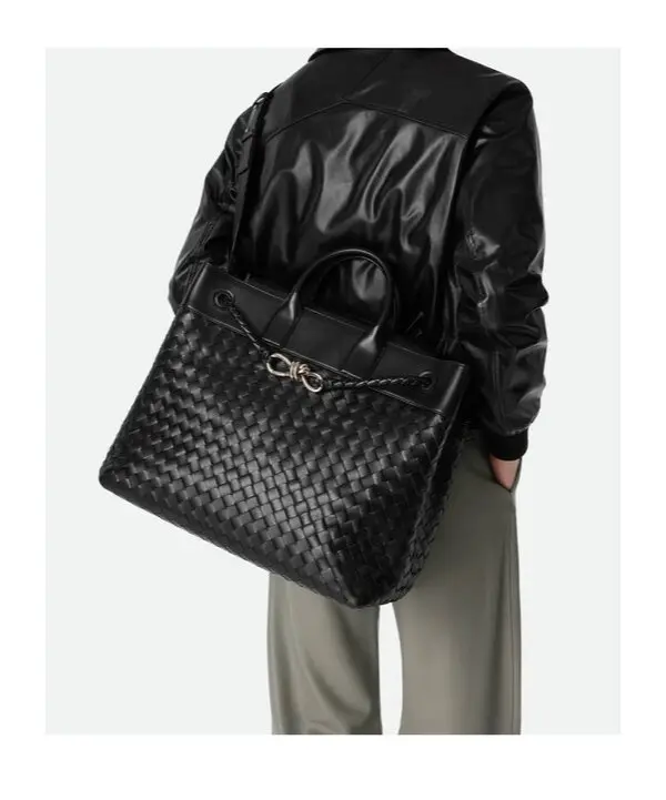 Bottega Veneta Andiamo Voyager