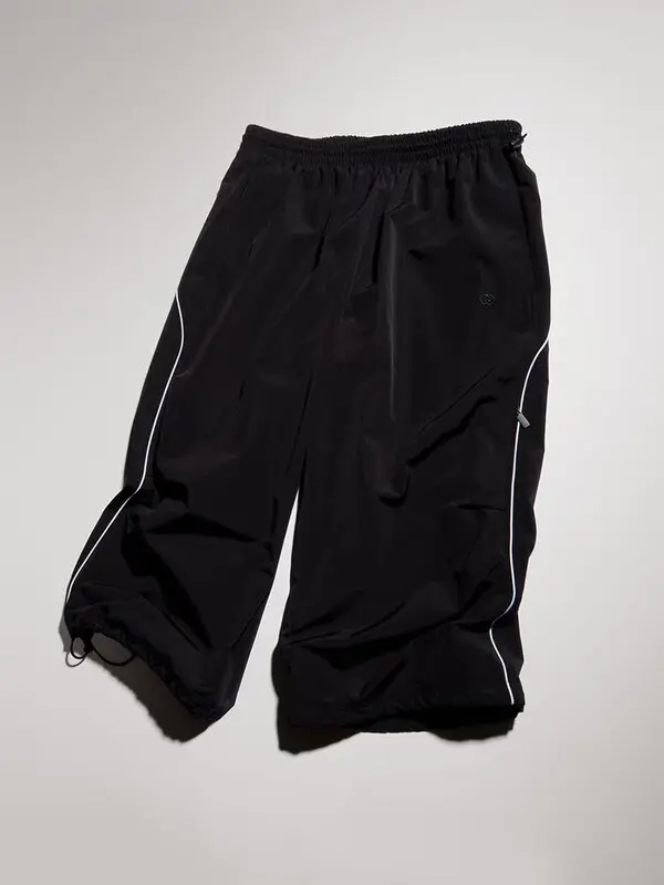 Gucci Interlocking G Embroidered Mini Shorts With Drawstring Hem - Nero