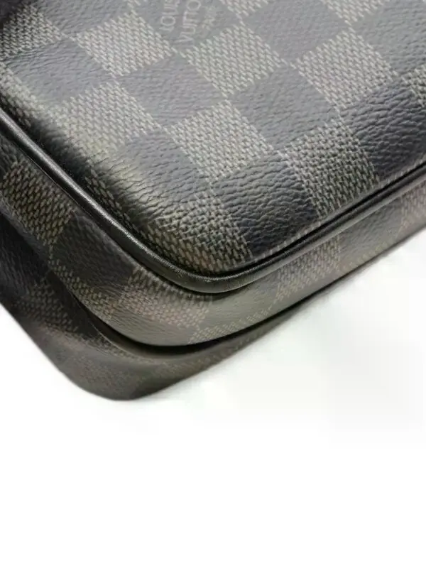 LOUIS VUITTON 2019 Pm Trocadero Damier Graphite Messenger Bag