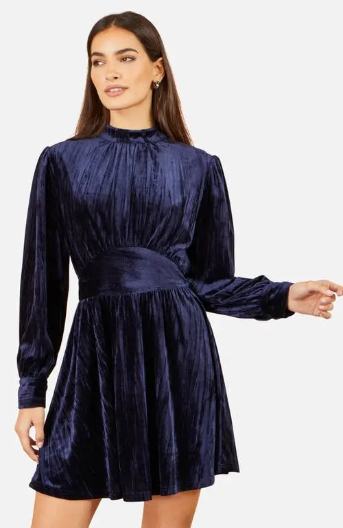 YUMI Ruched Waist Velvet Skater Dress