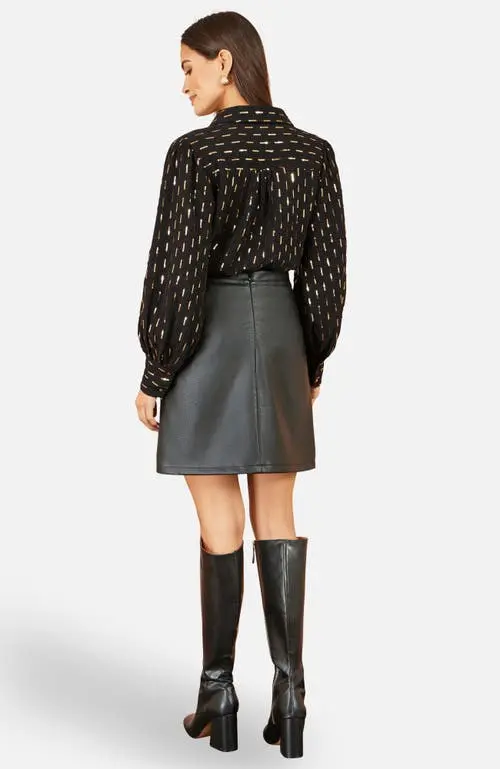 YUMI Sequin Dash Collared Blouse