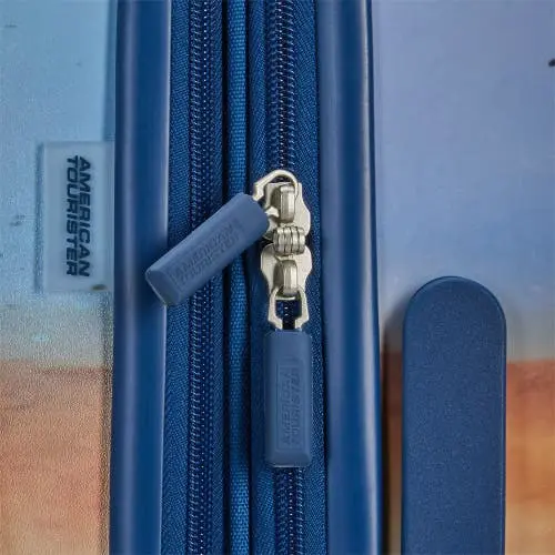 AMERICAN TOURISTER Star Wars Hardside Carry On Spinner Luggage - R2d2
