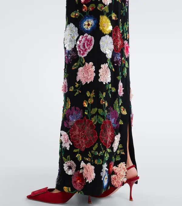 LA FUORI Là Fuori Noir Jardin Sequined Gown