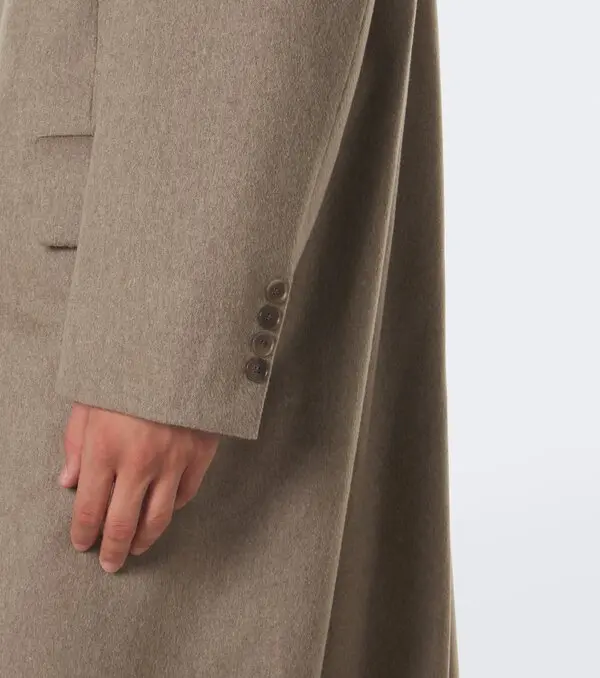 Auralee Double-breasted Cashmere Coat