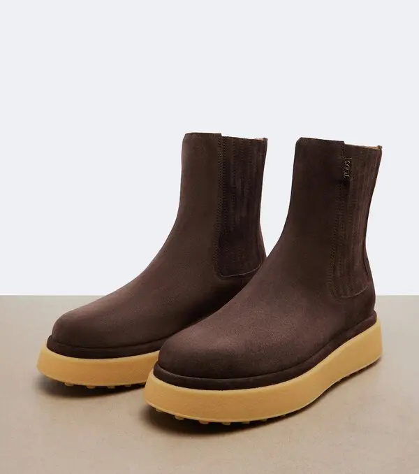 TOD'S Gommino® Suede Platform Ankle Boots