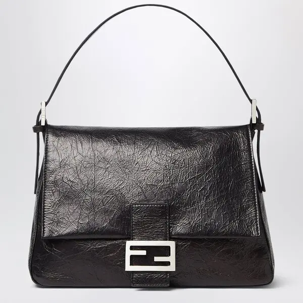 Fendi Flap 26325 Bag In Crackled Calfskin Leather - Black