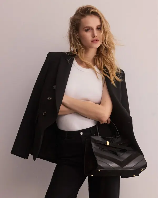 Veronica Beard Chevron Dash Bag