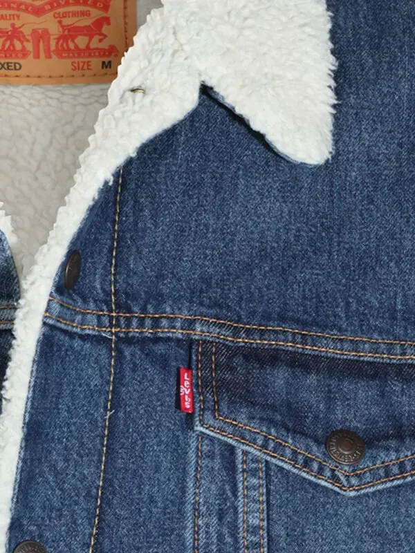 LEVI'S Denim Shirt Jacket With Fur Collar And Patch Pockets - Blue