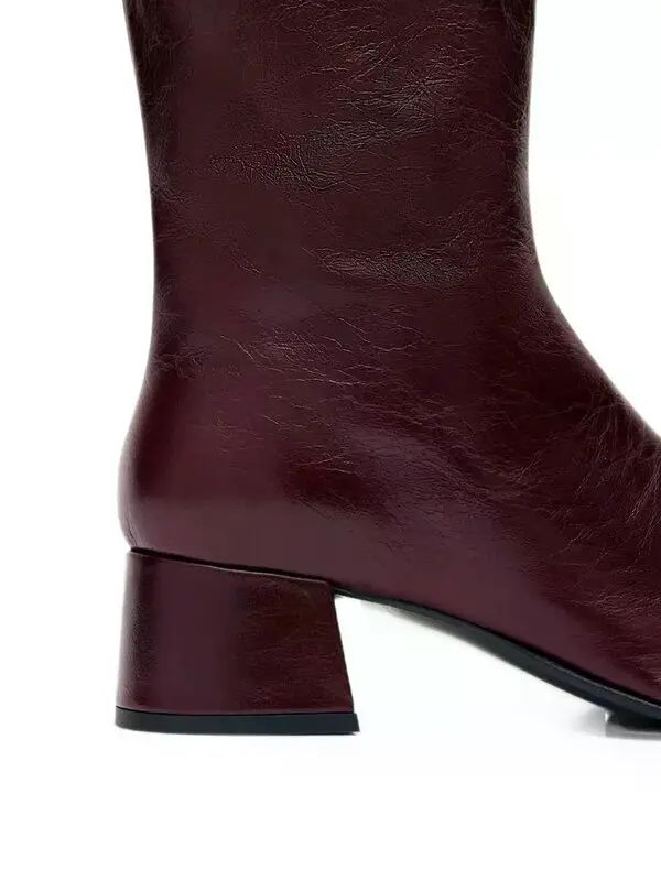 ALOHAS Berlin Crinkled-finish Square-toe Boots