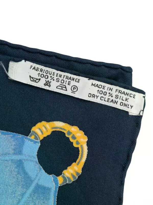 Hermès 1990-2010 Soleil De Soie Silk Scarf 90 Scarves