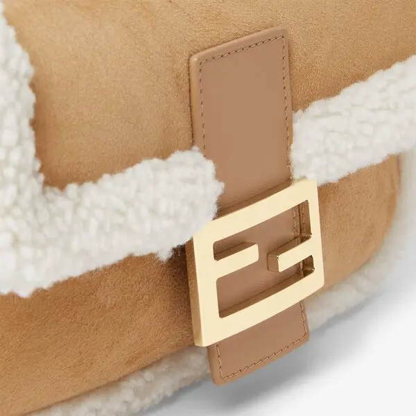 Fendi Baguette® 26424