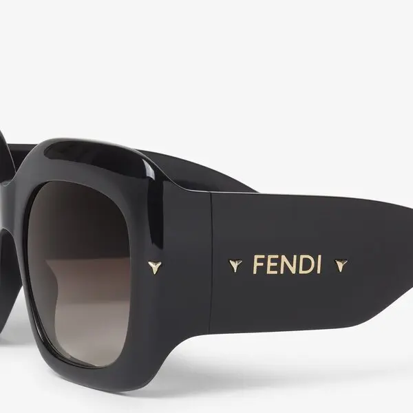 Fendi Screen - Black