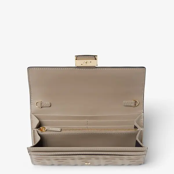 Fendi Baguette Continental With Chain - Grey