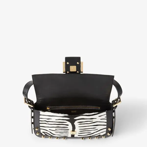 Fendi Baguette® 26424