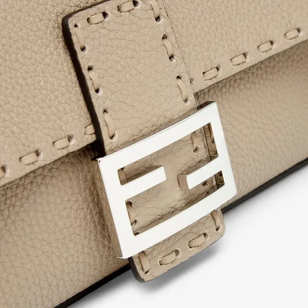 Fendi Baguette