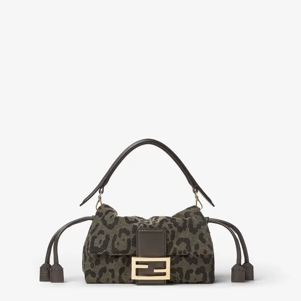 Fendi Baguette® Soft Small - Brown